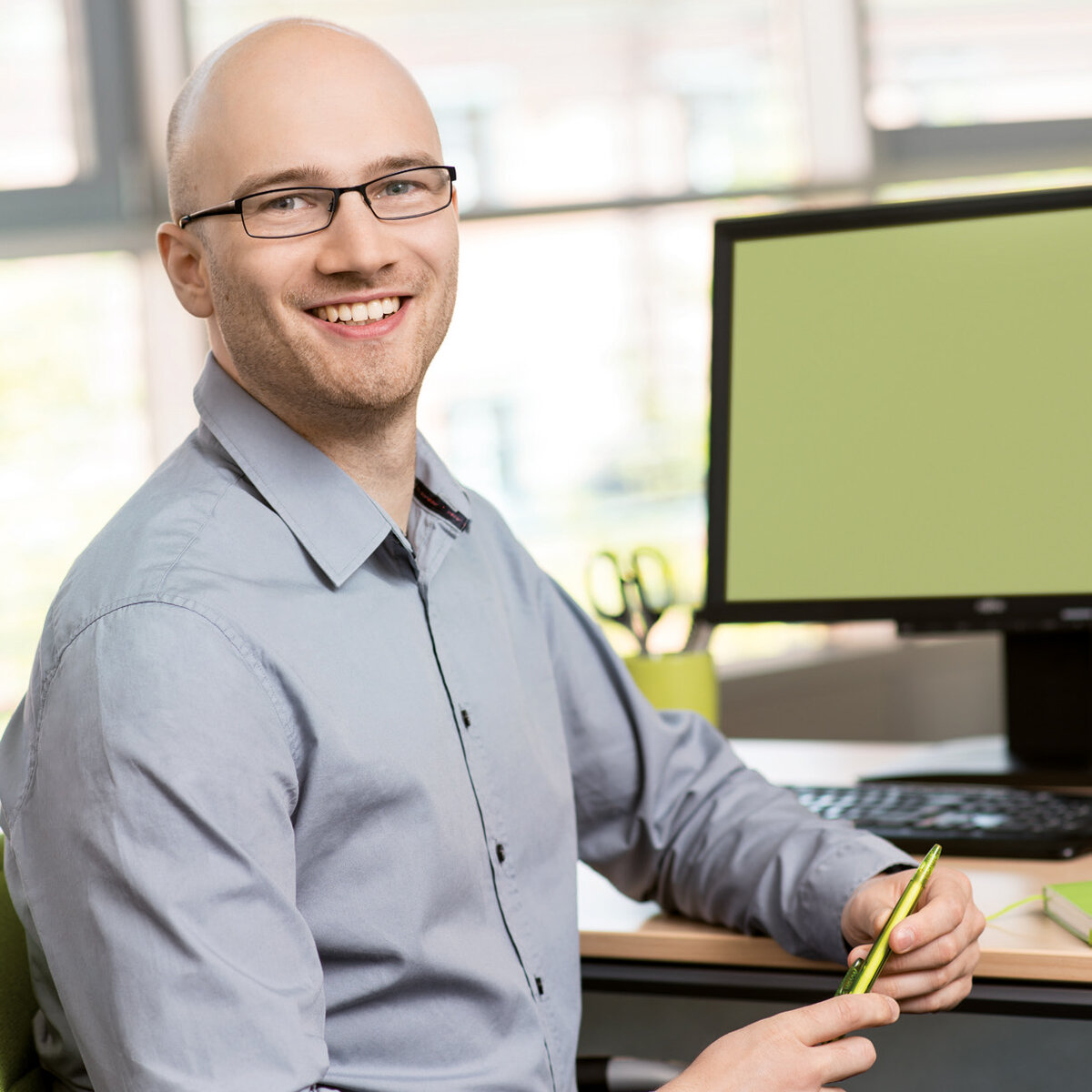 Nis Ist Meister Der Organisation